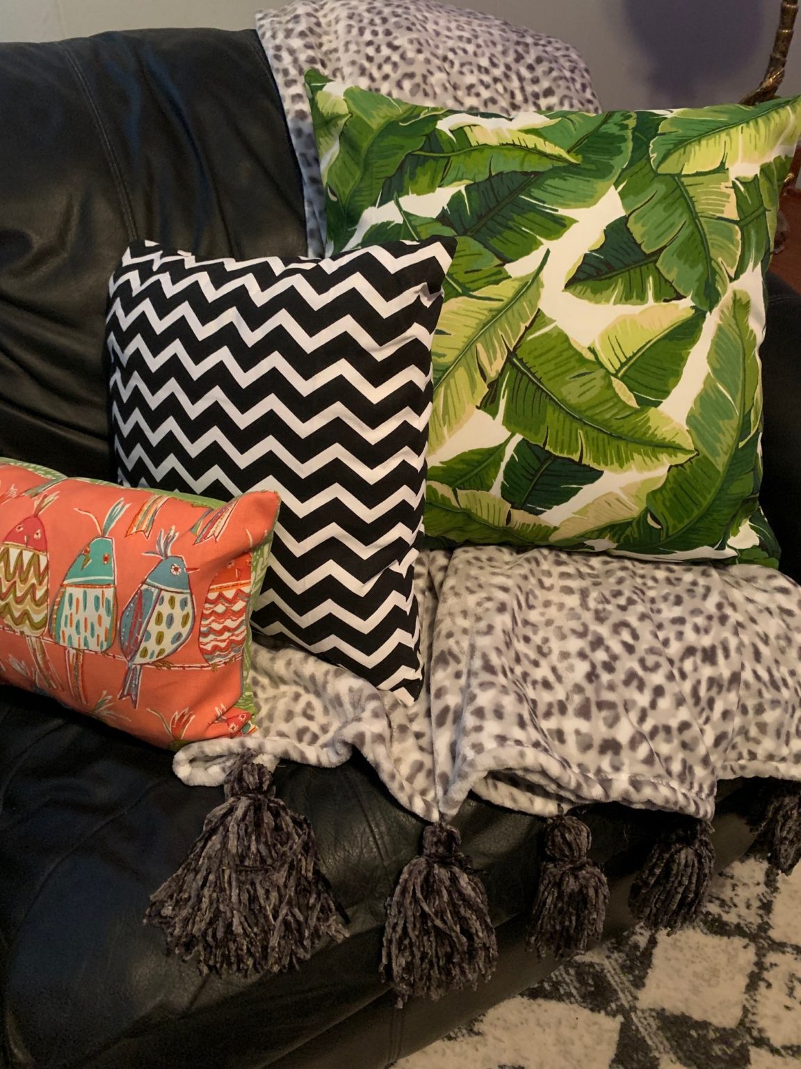 From Ordinary to Lovely, Two Easy Updates for Fleece Blankets - Susan's ...
